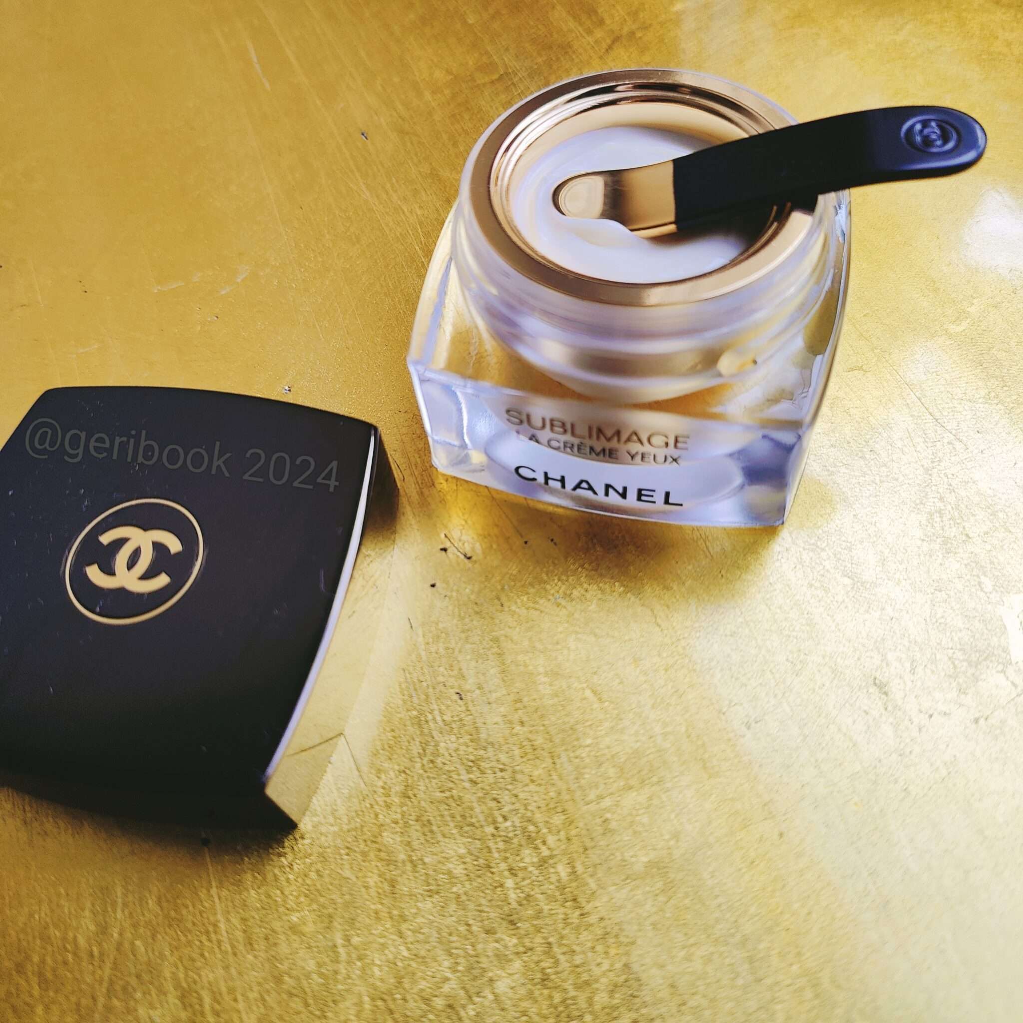 La Crème Yeux Sublimage de Chanel 2024 : avis et détail des actifs de ...